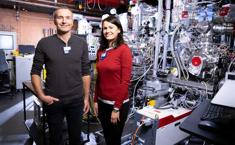 Röntgenblick enthüllt die Ordnung der Nanowelt • pro-physik.de - Das ...